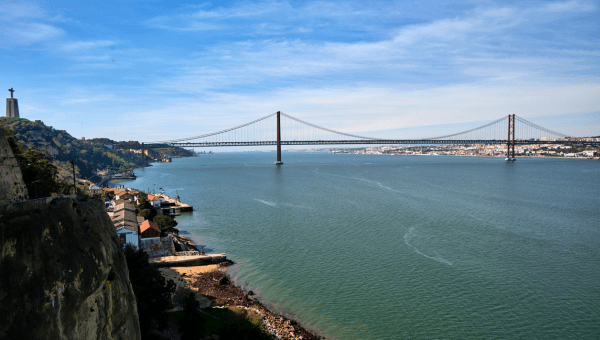 tagus river